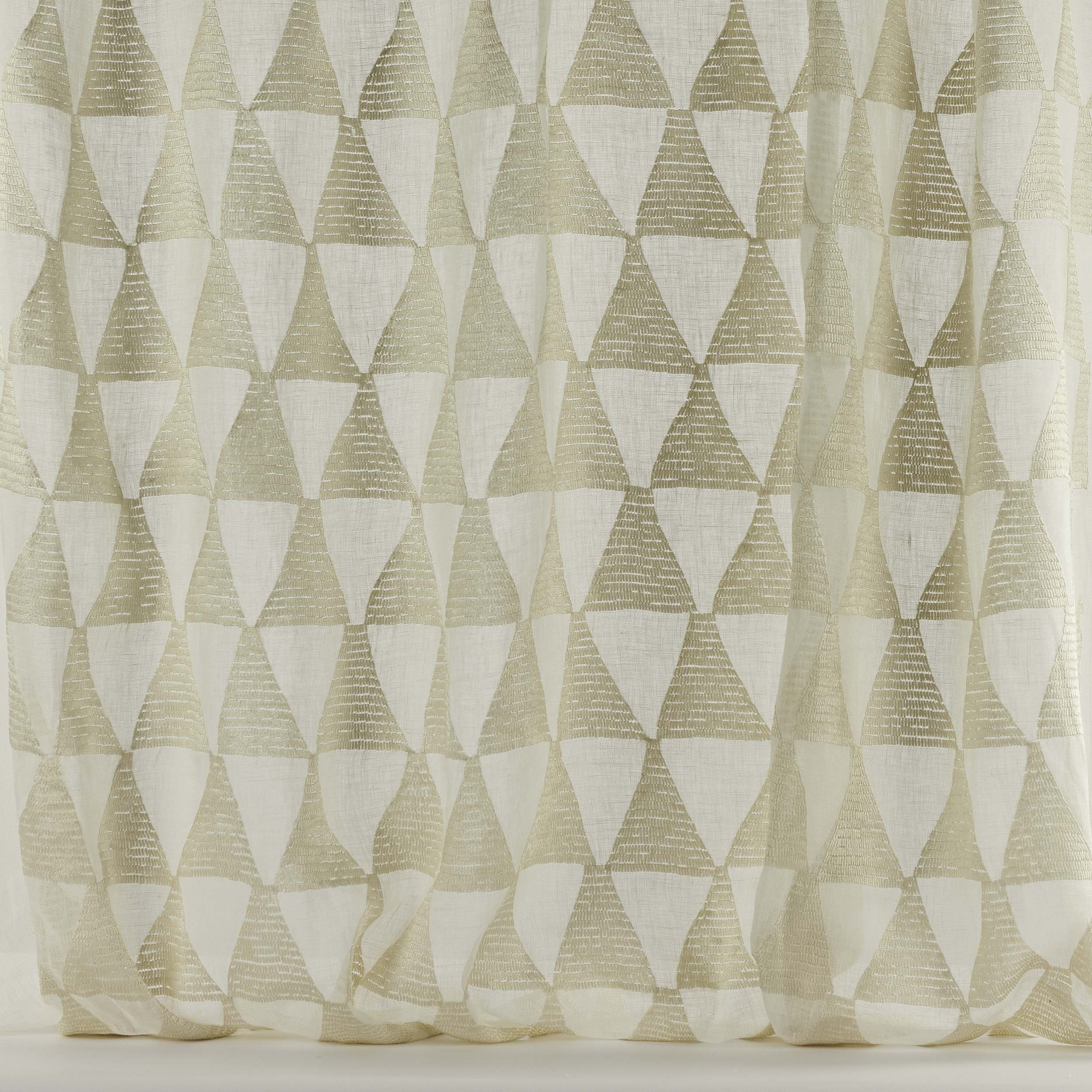 Sami Fabric in Ivory by Larsen